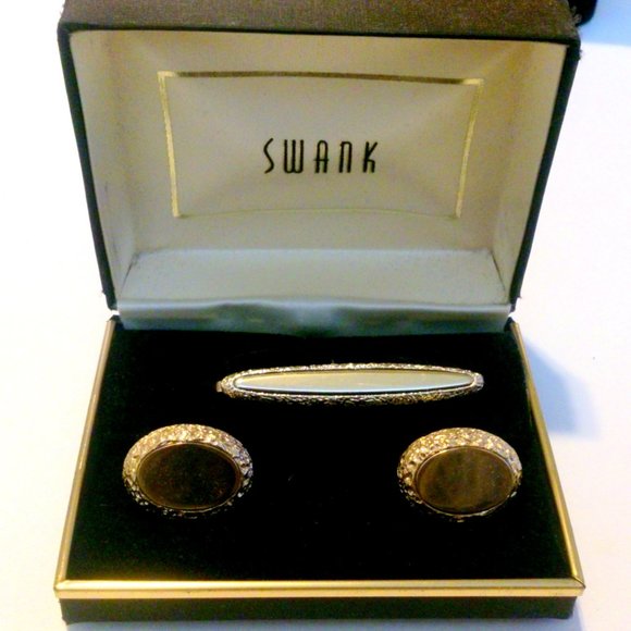 SWANK | Accessories | Vintage Swank Gold Tone Engravable Cuff Link And ...